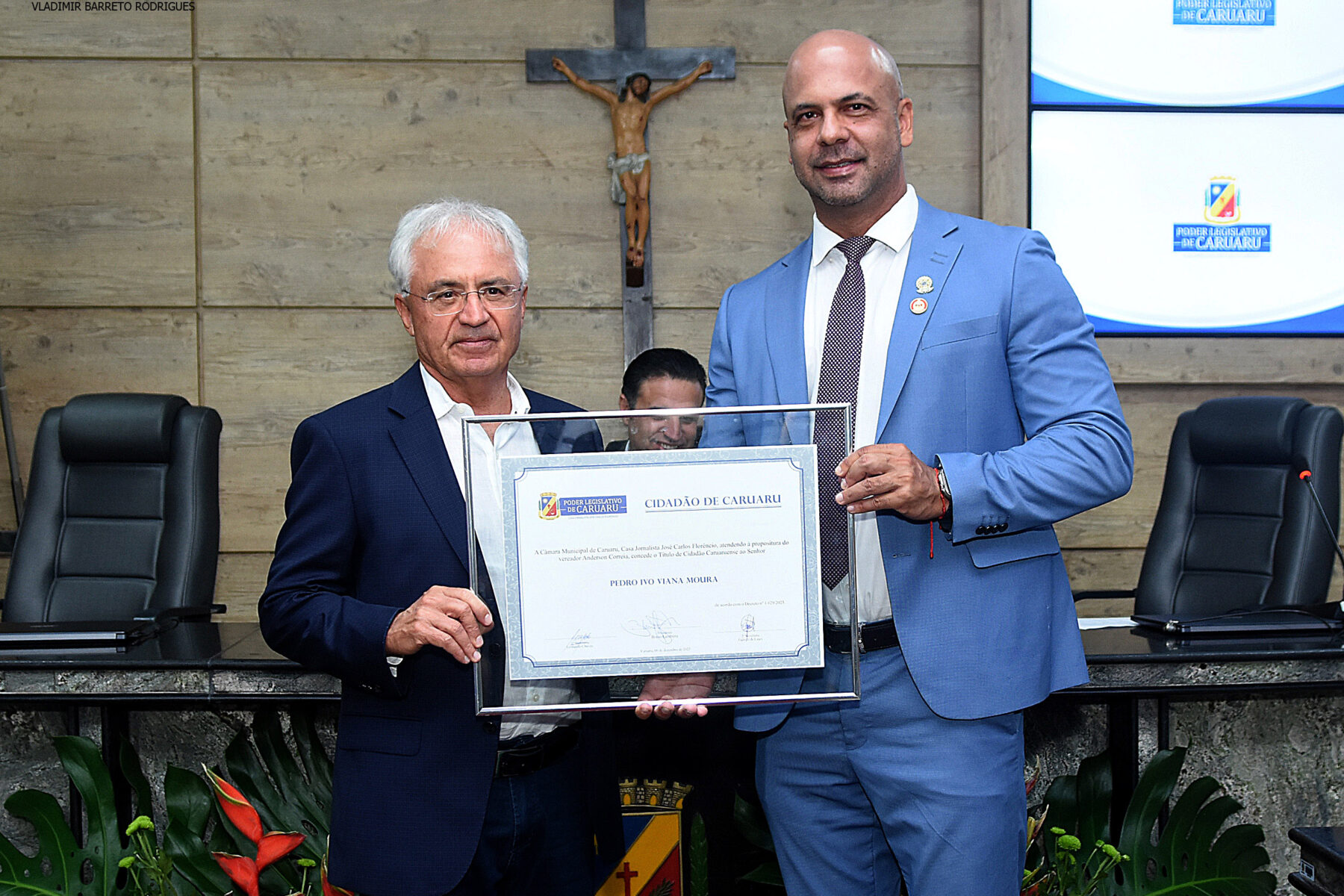 Em solenidade, Pedro Ivo Viana Moura recebe Título de Cidadania Caruaruense - Caruaru 24 Horas